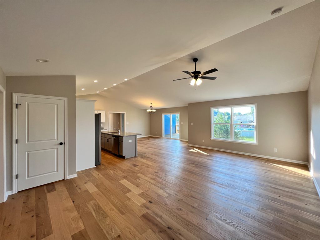 The Franklin - Lifehouse Homes - A Split Style Ranch Home